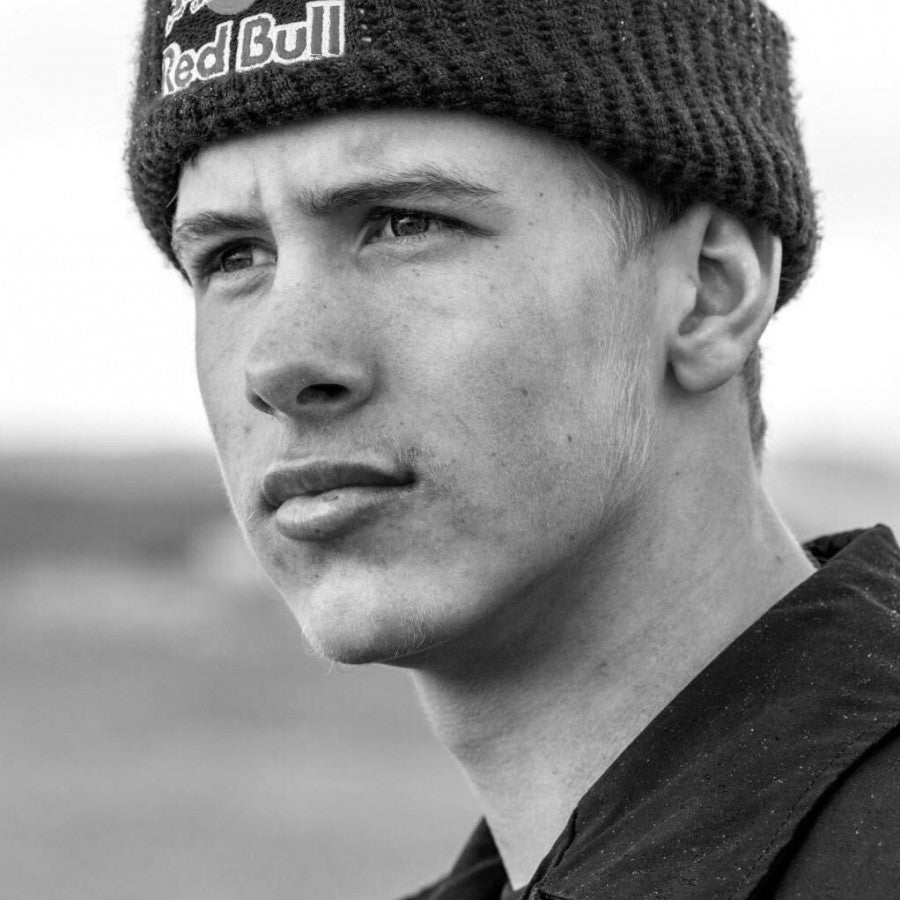 North welcomes Tom Bridge! / News - North Kiteboarding