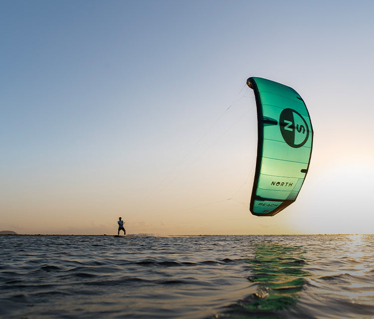 The Complete Guide to Kitesurfing for Beginners