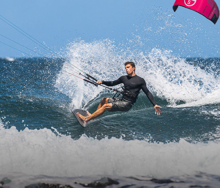 The Complete Guide to Kitesurfing for Beginners